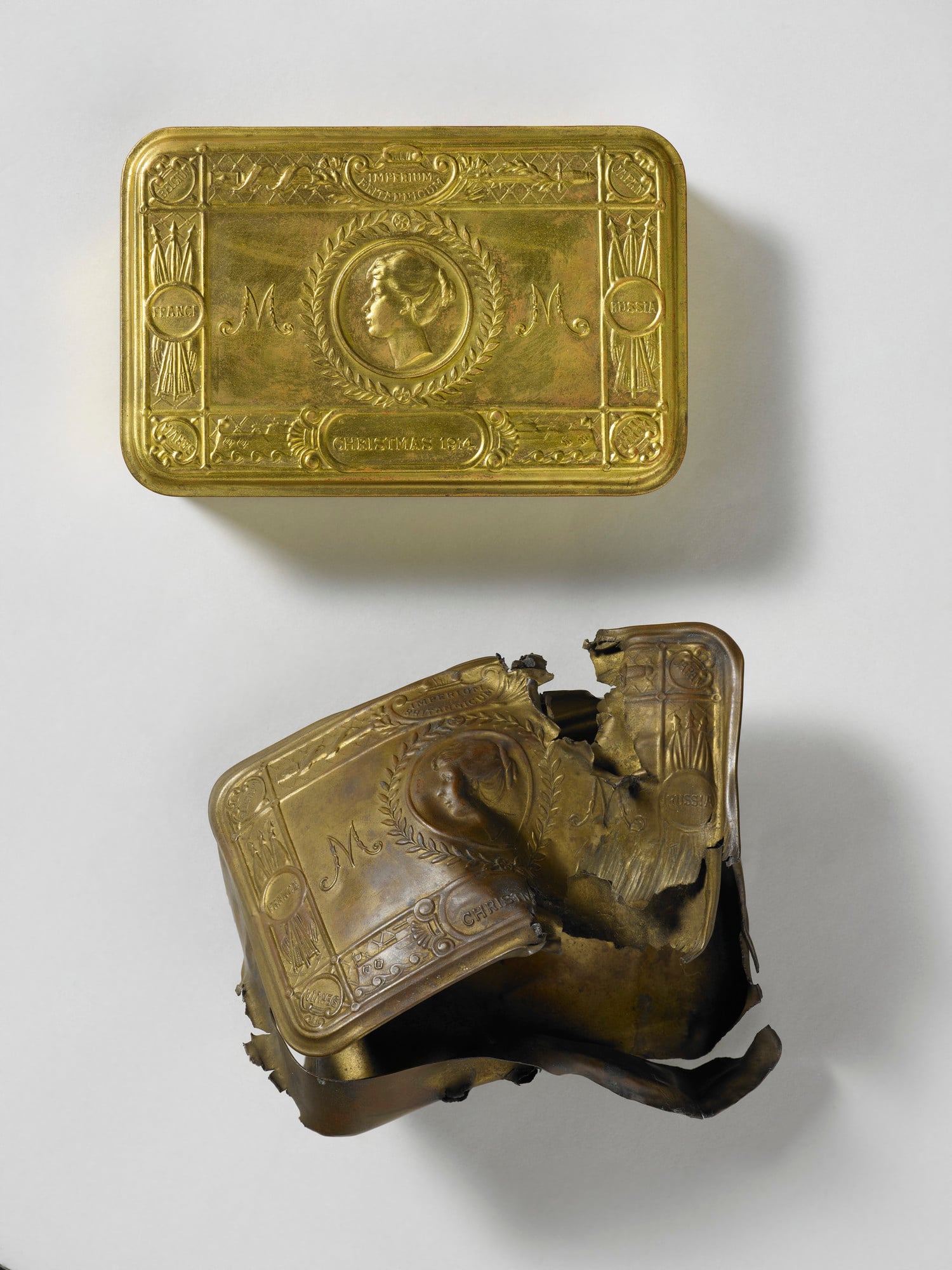 Stanley Davenport Adshead (1868-1946) - Princess Mary Gift Boxes
