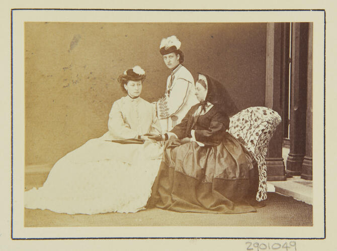 Jabez Hughes (1819-84) - Queen Victoria, the Princess of Wales, and ...